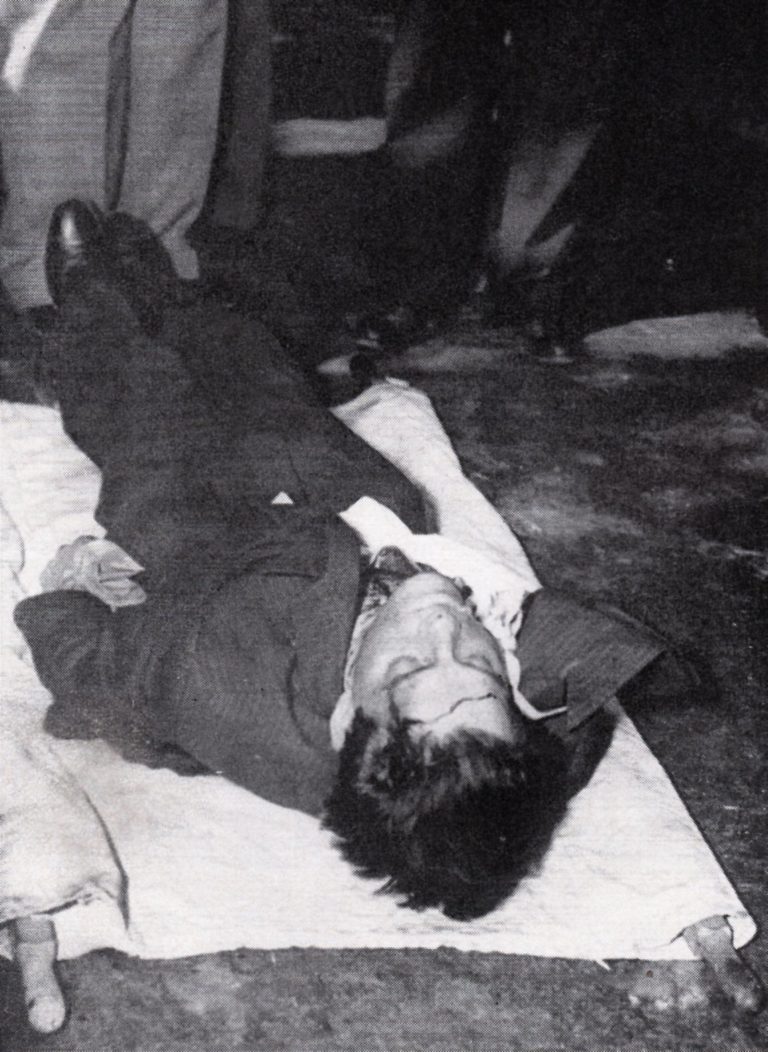 Dealing death in drag - The Mob Museum