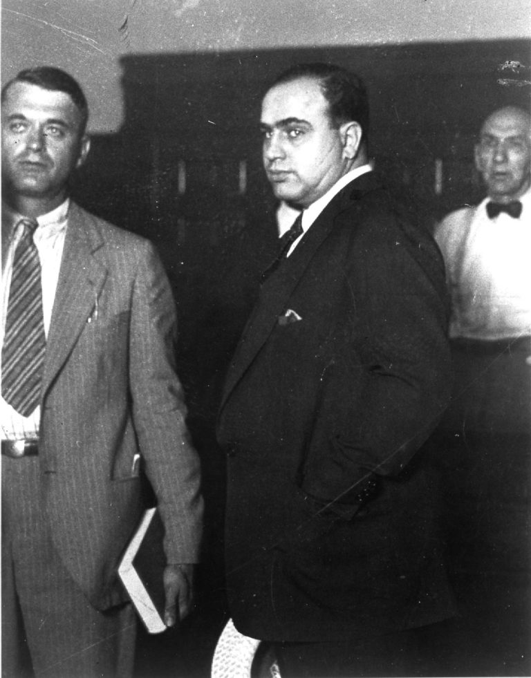 Capone tax evasion trial: Jury finds Chicago mobster guilty on 5 of 23 ...