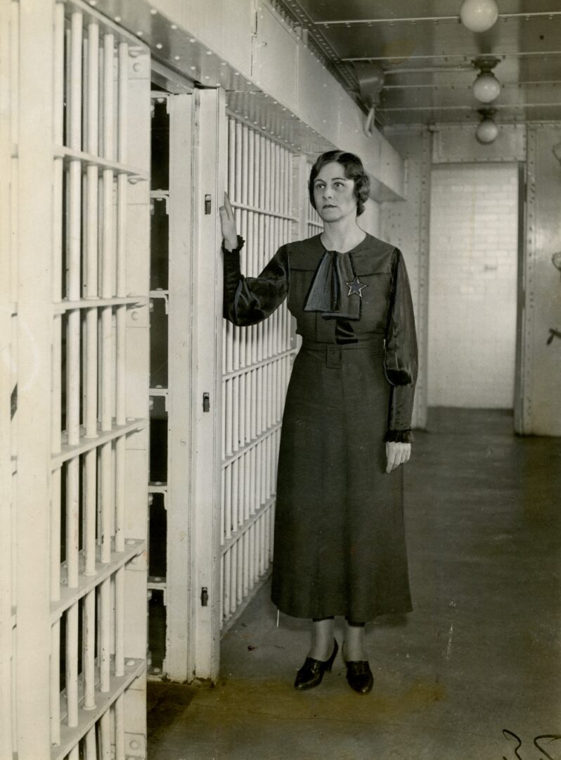 John Dillinger’s wooden gun and death mask preserve notorious moments ...